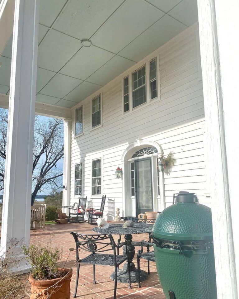 The Notebook House - An Icon of Cinema Romance - Lifestyle Fortress