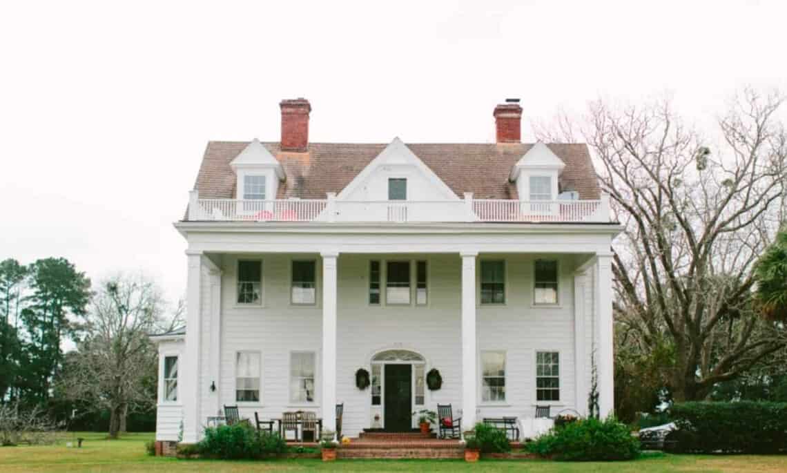 The Notebook House - An Icon of Cinema Romance - Lifestyle Fortress