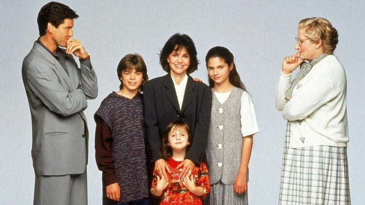 Lisa Jakub Is All Grown Up 32 Years After Mrs. Doubtfire Made Her a Star