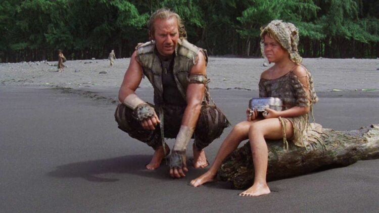 Remember Enola From Waterworld Here S What Tina Majorino Looks Like 30